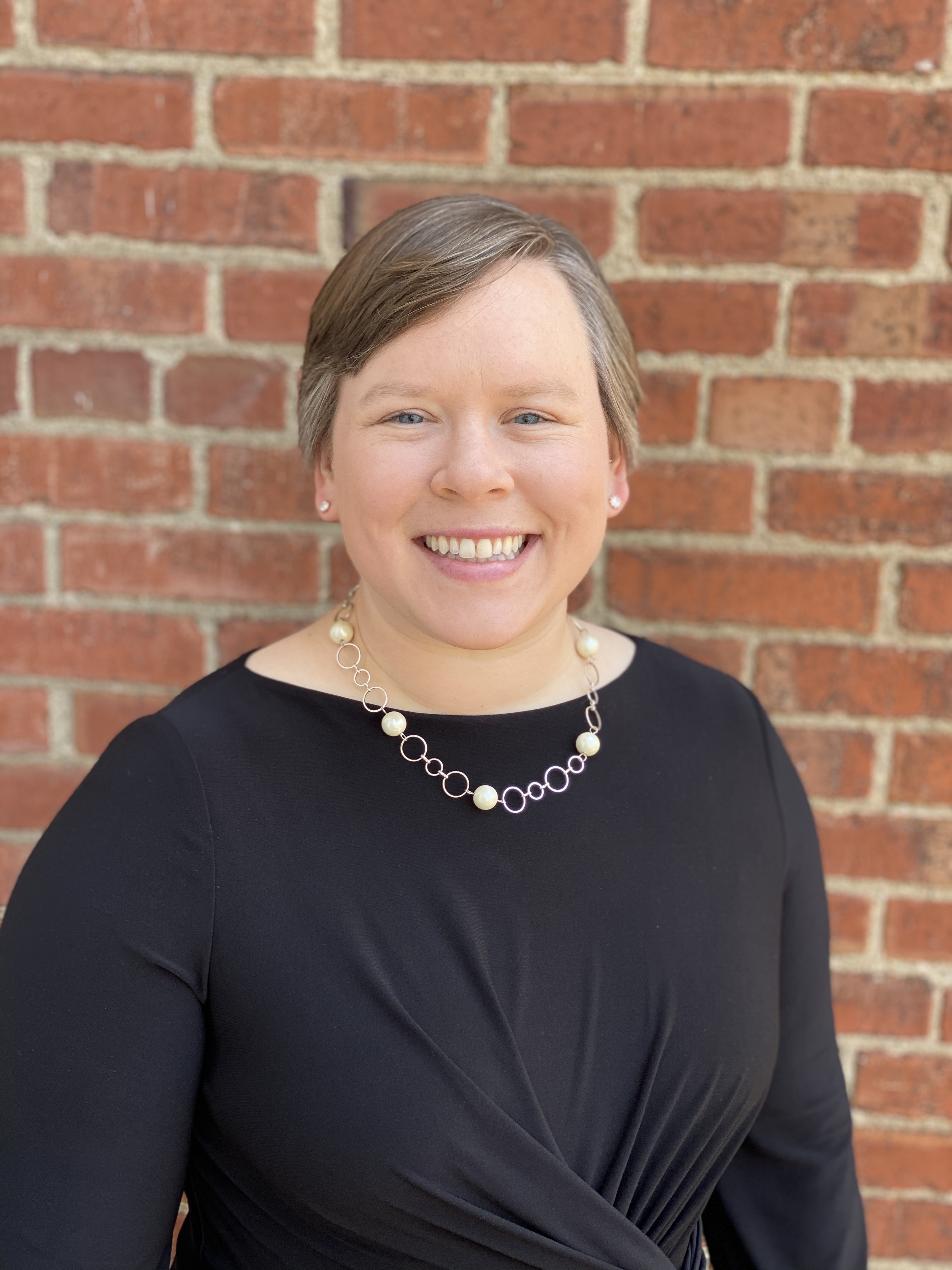 About Me – Laura Kisthardt